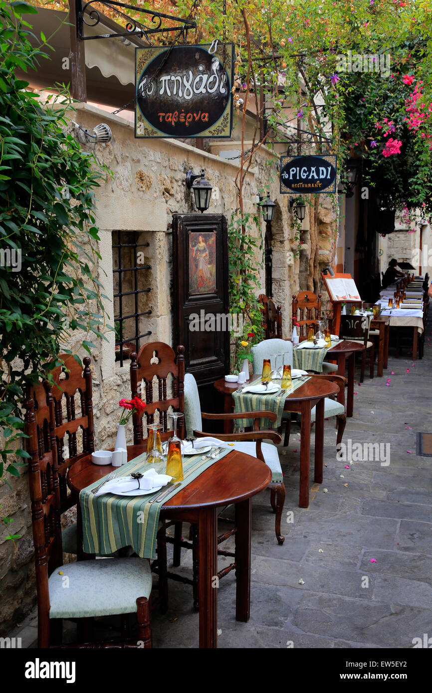 Rethymno, Greece, sidewalk cafe in the old town of Rethymno in Crete ...