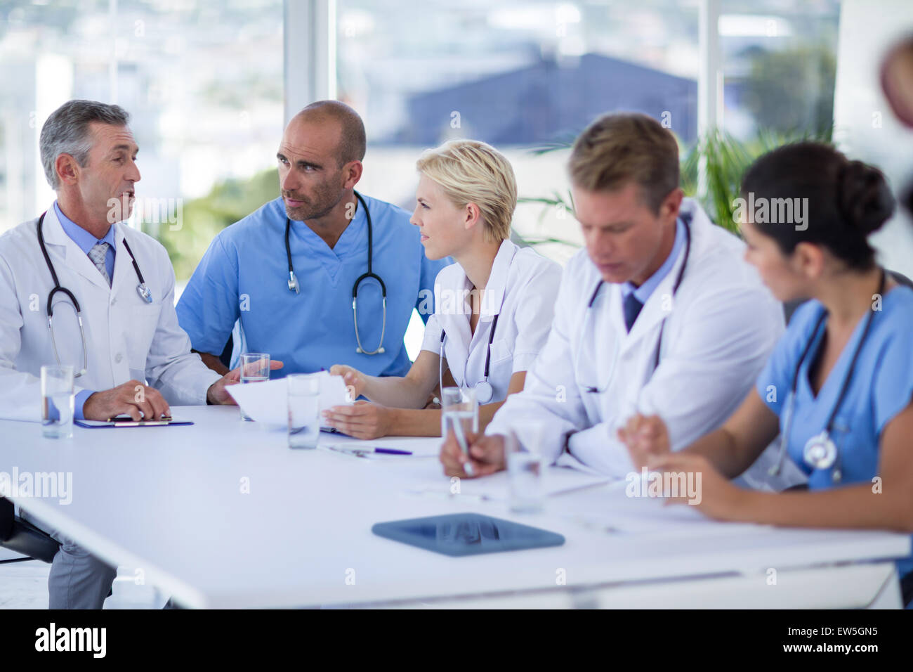 Teams of doctors working together Stock Photo - Alamy