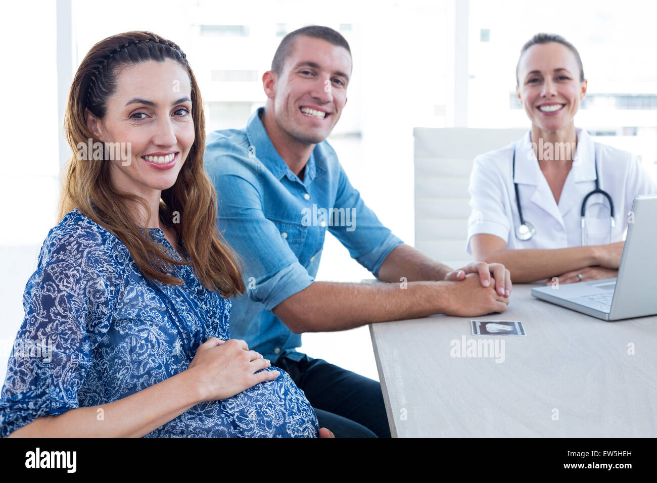 Future parents hi-res stock photography and images - Alamy