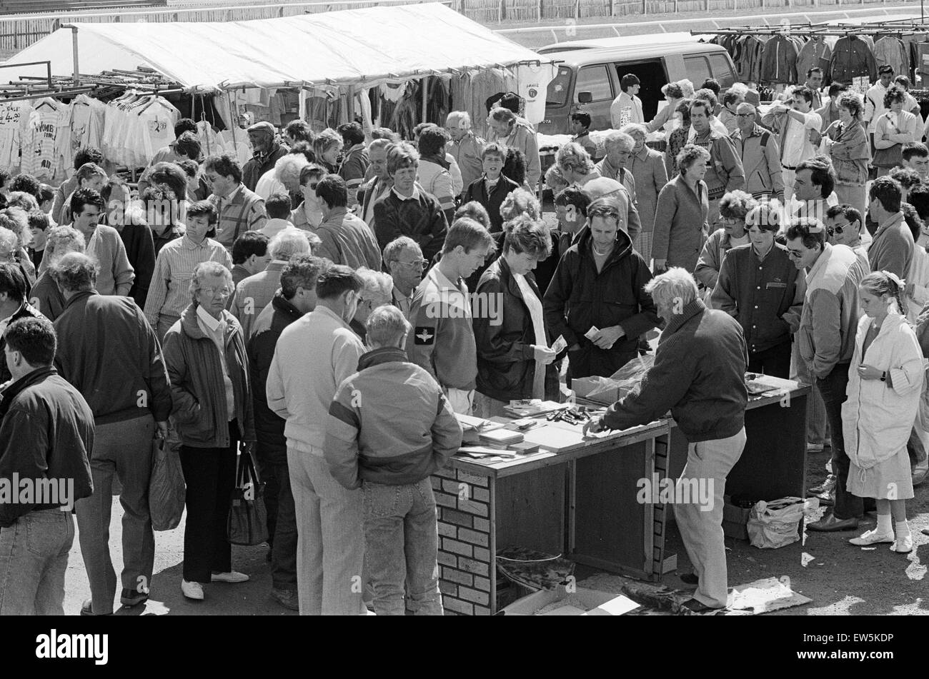 Redcar Market, 9th May 1987 Stock Photo - Alamy