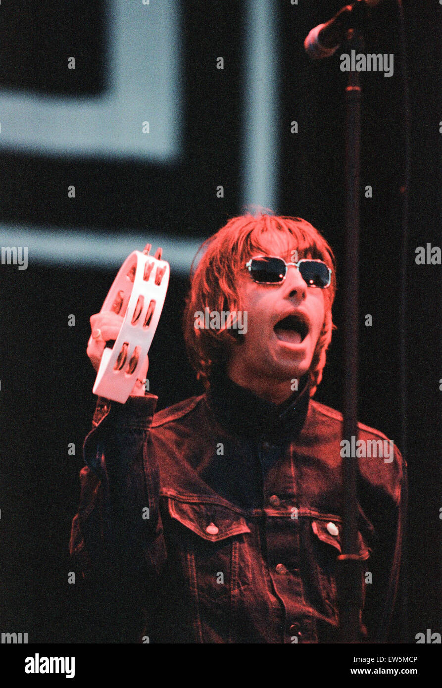 1996 Oasis, music group, performing on stage, Balloch Castle Country ...