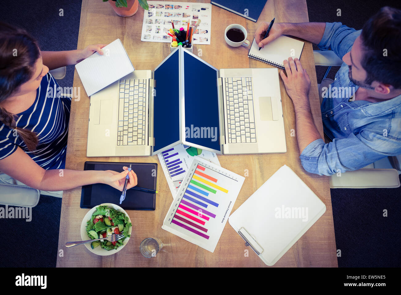 Office workers hi-res stock photography and images - Alamy