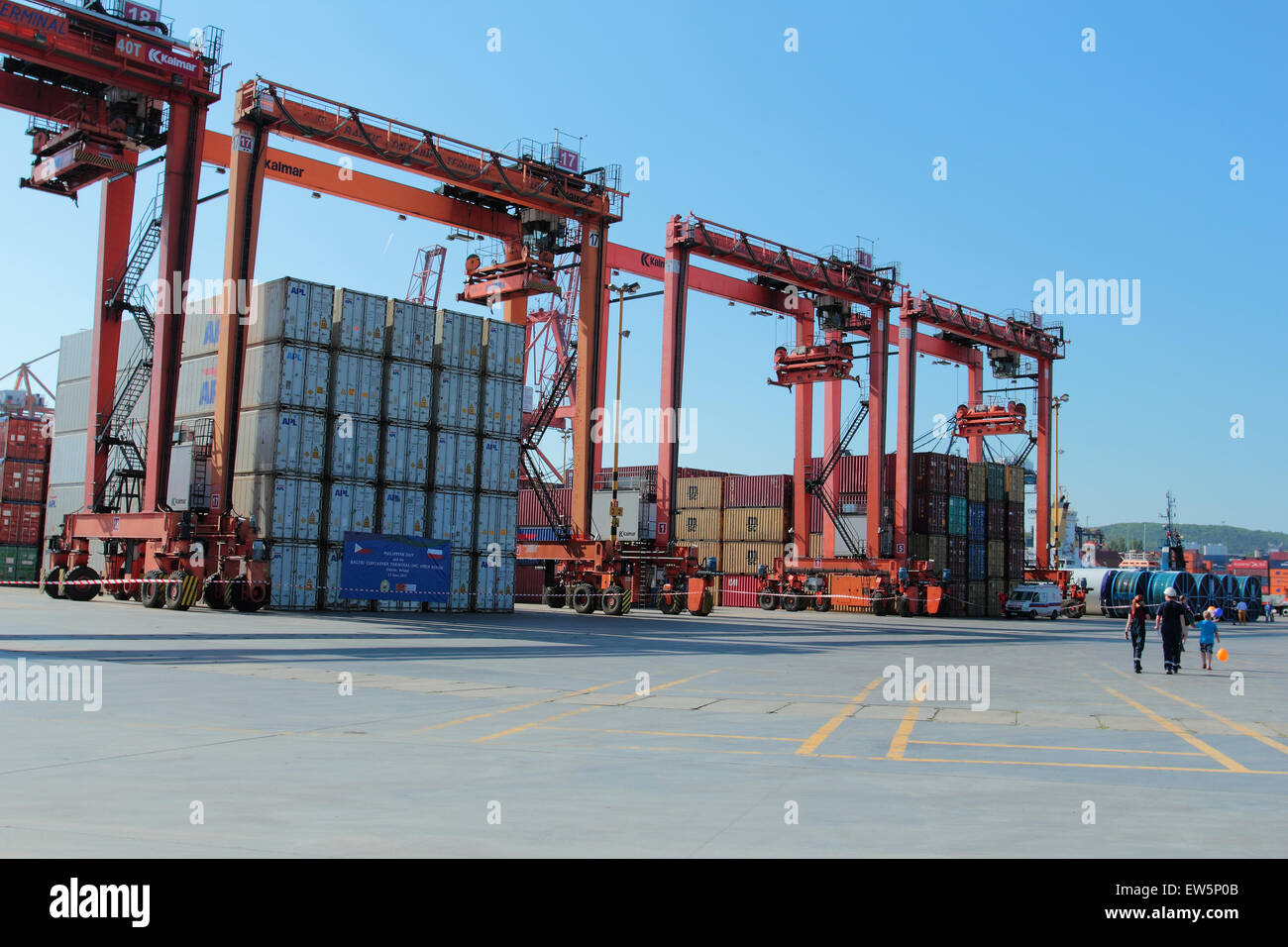 Container terminal hi-res stock photography and images - Alamy