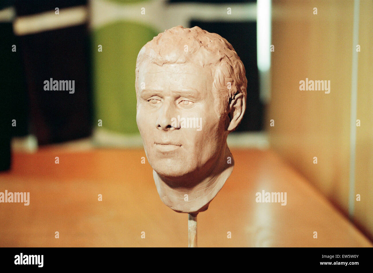 Face reconstruction clay hi-res stock photography and images - Alamy