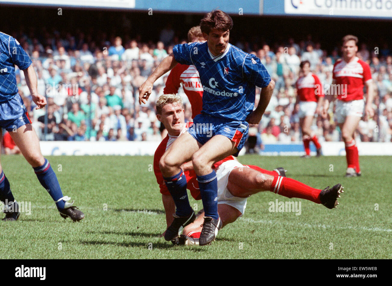 Chelsea fc 1980s hi-res stock photography and images - Alamy