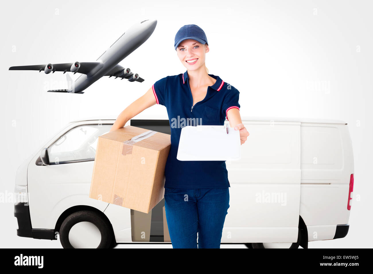Computer delivery box hi-res stock photography and images - Alamy