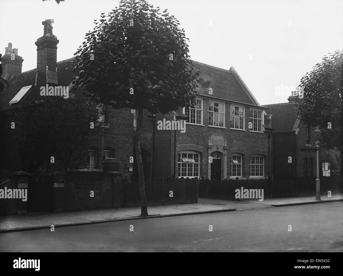 Slough Police Station High Resolution Stock Photography and Images - Alamy