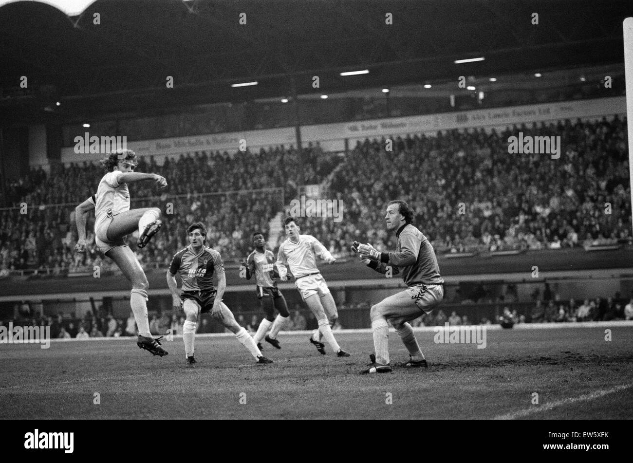 Highfield road stadium coventry hi-res stock photography and images - Alamy