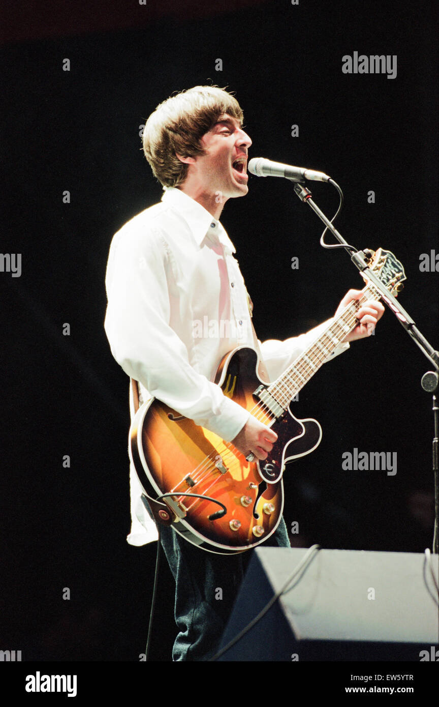 1996 Oasis, music group, performing on stage, Balloch Castle Country ...