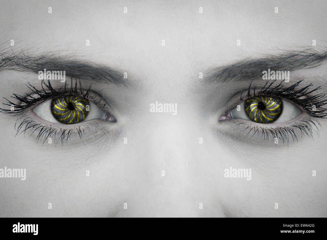 Female model with blue eyes hi-res stock photography and images - Alamy