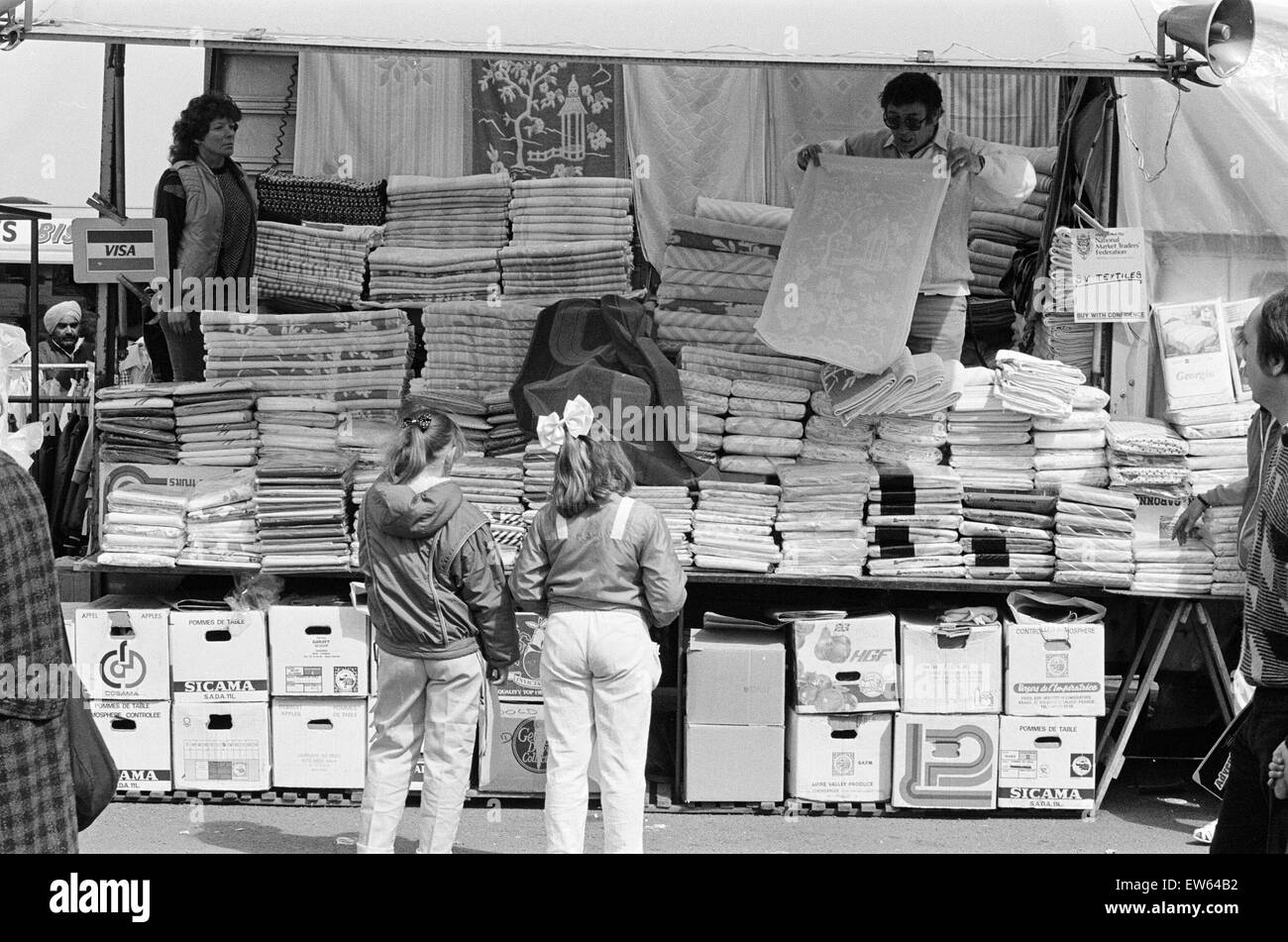 Redcar market hi-res stock photography and images - Alamy