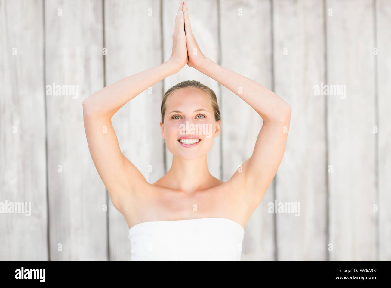 Youg woman hi-res stock photography and images - Alamy