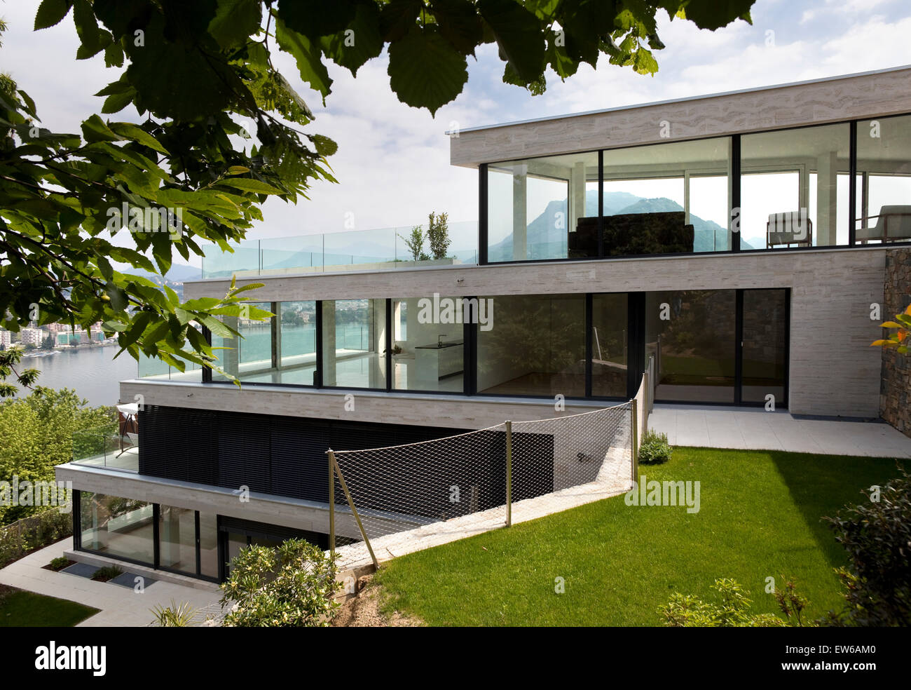 beautiful modern house, view from garden Stock Photo - Alamy