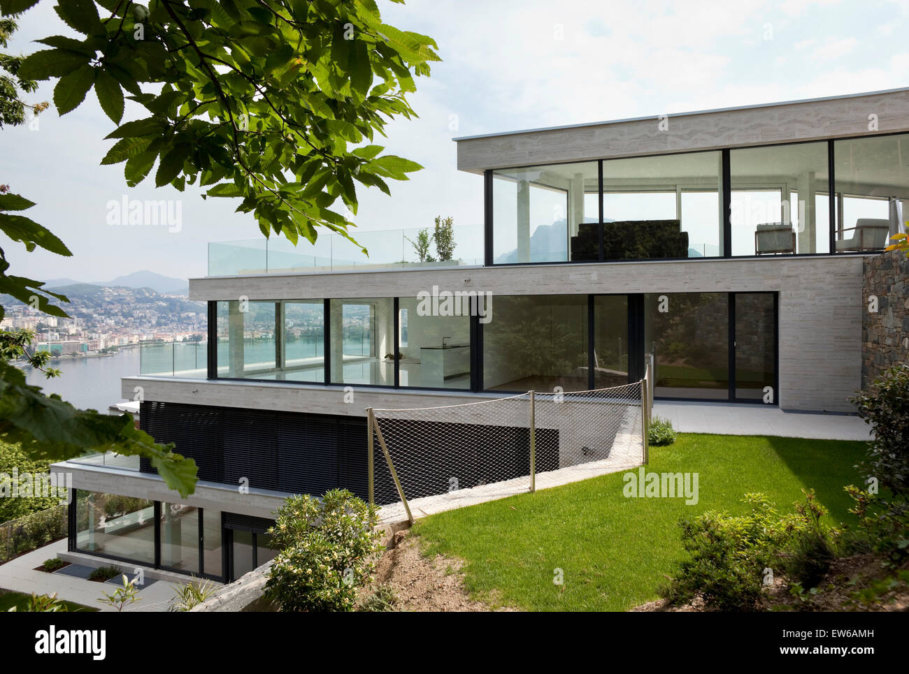 beautiful modern house, view from garden Stock Photo - Alamy