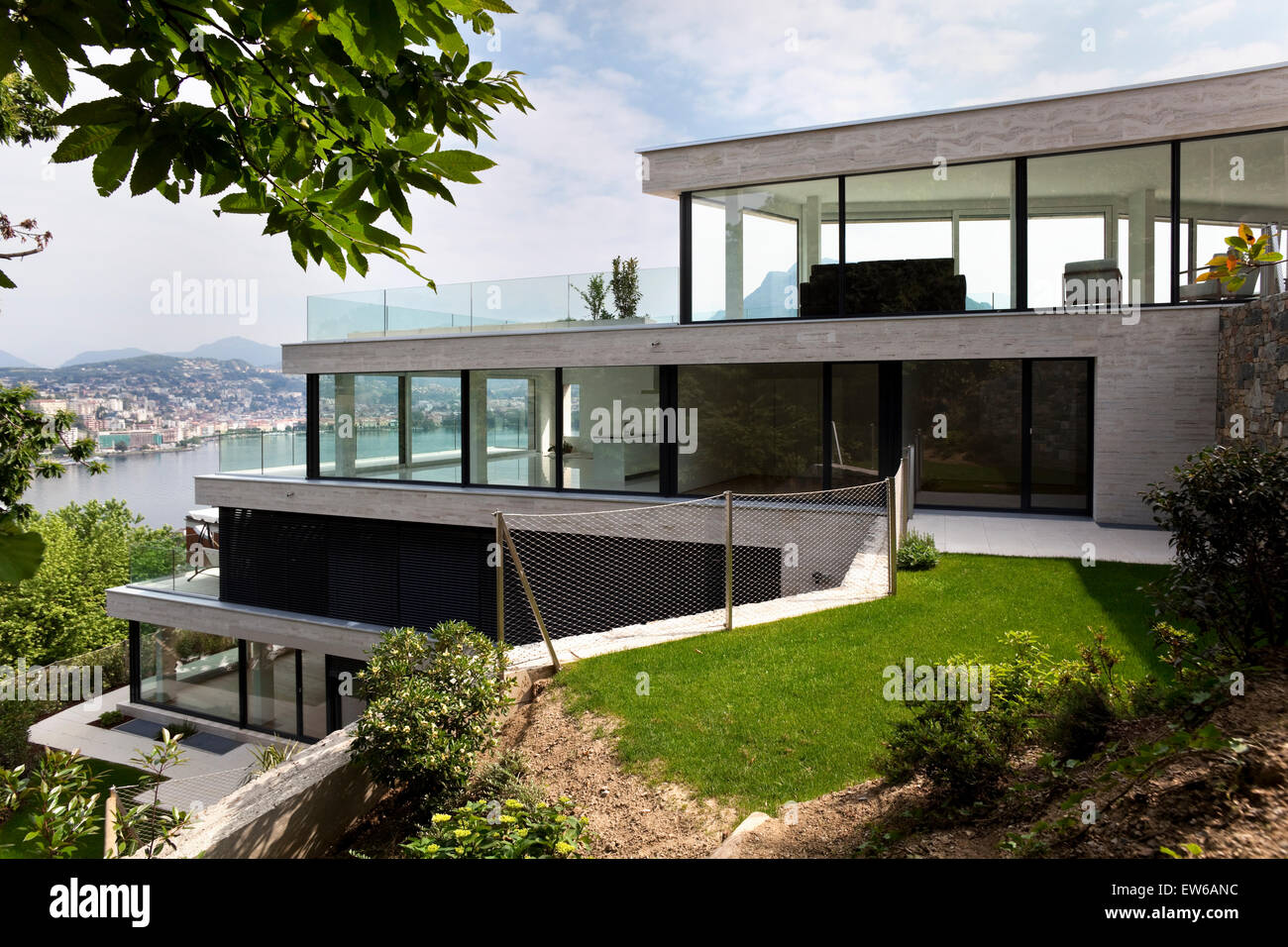beautiful modern house, view from garden Stock Photo - Alamy