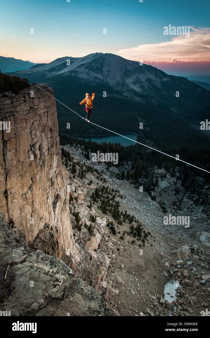 Slacklining High Resolution Stock Photography and Images - Alamy