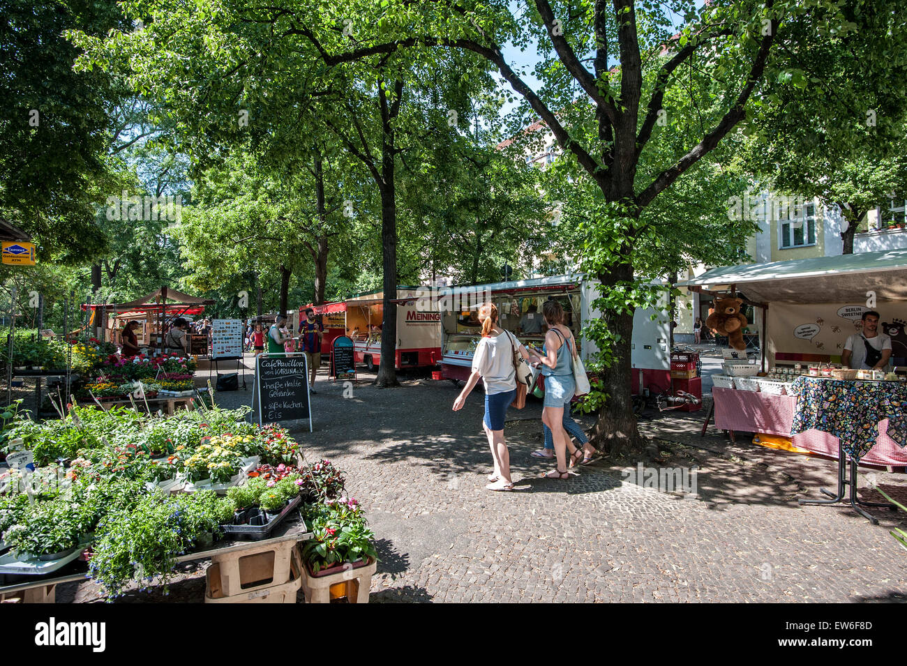 Boxhagener square hi-res stock photography and images - Alamy