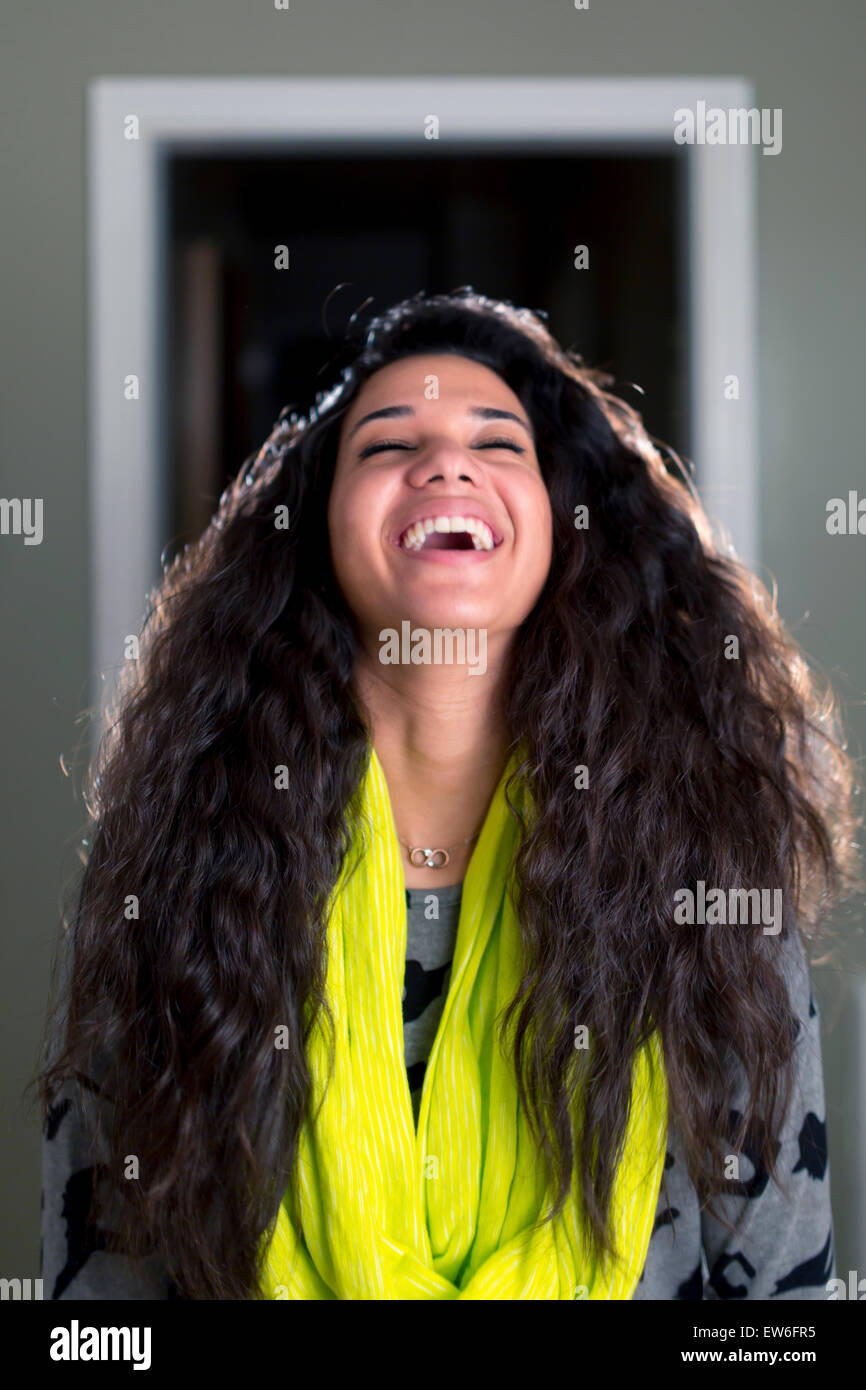Smiles woman hi-res stock photography and images - Alamy