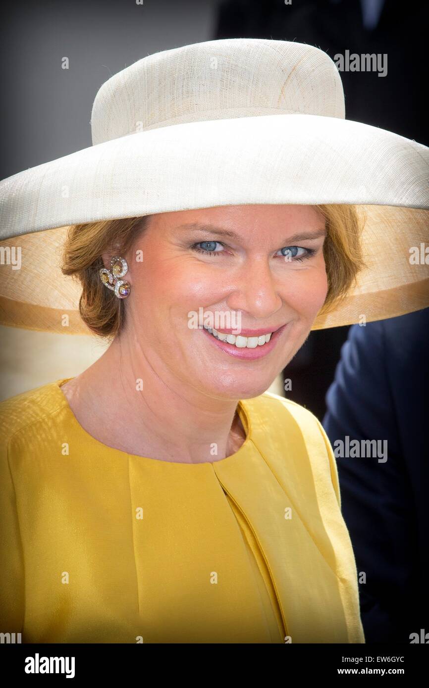 Queen mathilde of belgium hi-res stock photography and images - Alamy