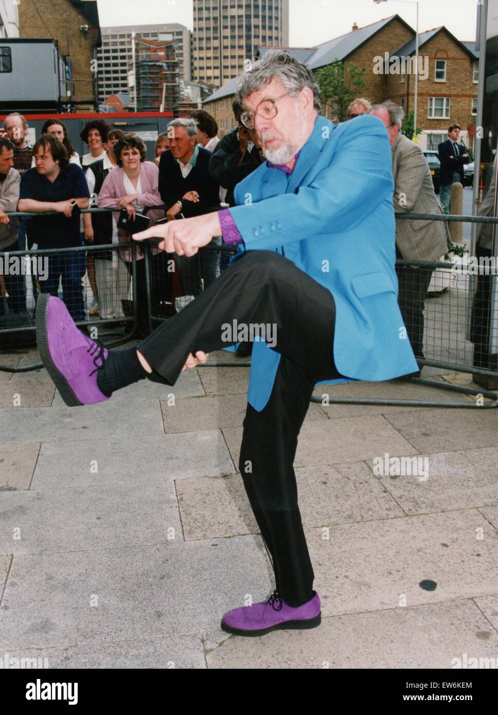 LIBRARY PIC. 1990'S. Rolf Harris arriving at an event on London's South ...