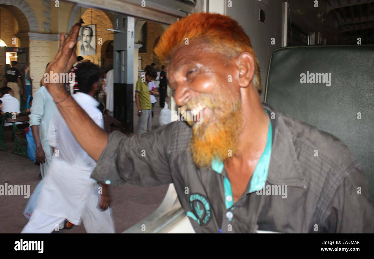 Pakistan hand gesture hi-res stock photography and images - Alamy