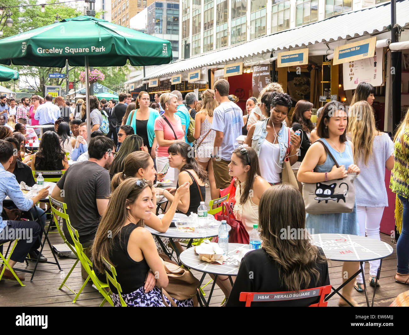 Nyc public event hi-res stock photography and images - Alamy