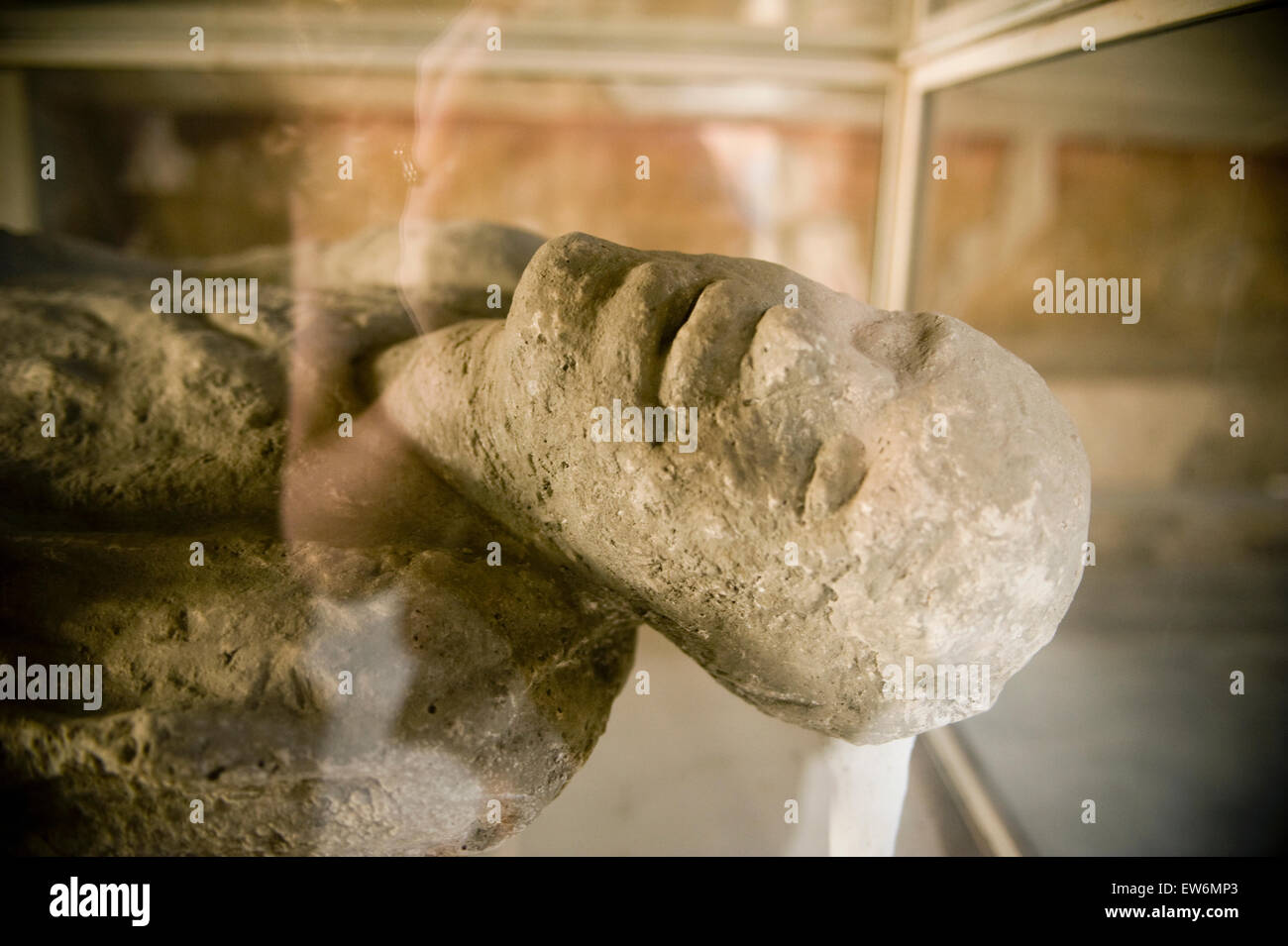 A plaster mummy on exhibit in Pompeii, Italy Stock Photo - Alamy