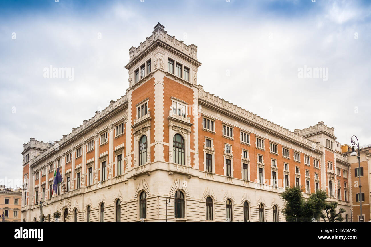 Historical buildings and architecture details in Rome, Italy: the ...
