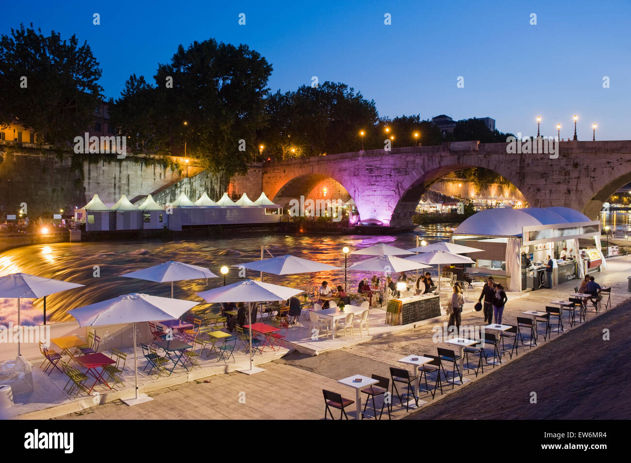 Nightlife along the Tiber River in Rome, Italy Stock Photo - Alamy