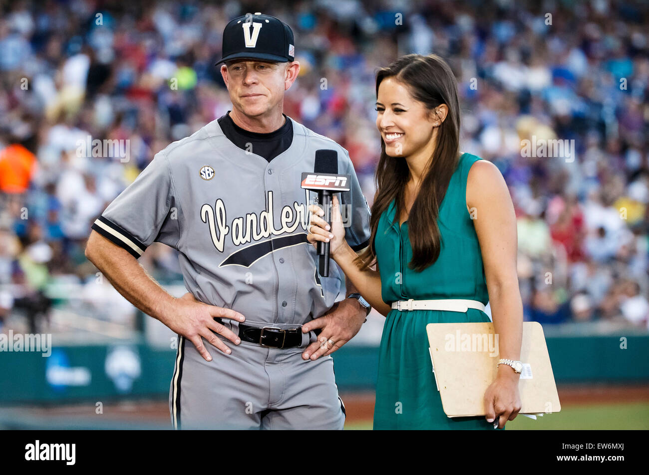 June 16, 2015: Between innings, Vanderbilt head coach Tim Corbin speaks ...