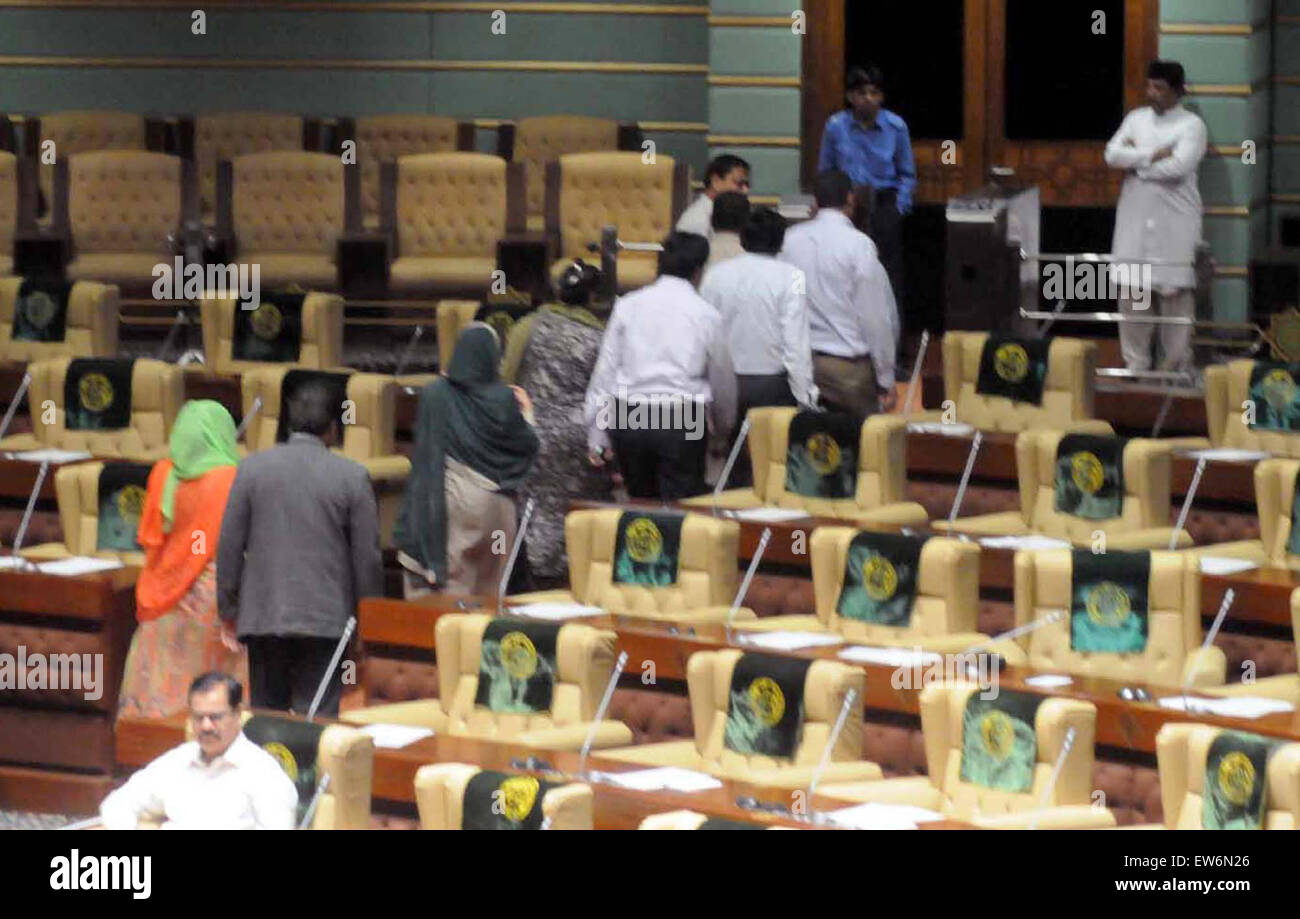 MQM members of Provincial Assembly are walking out while boycotting ...