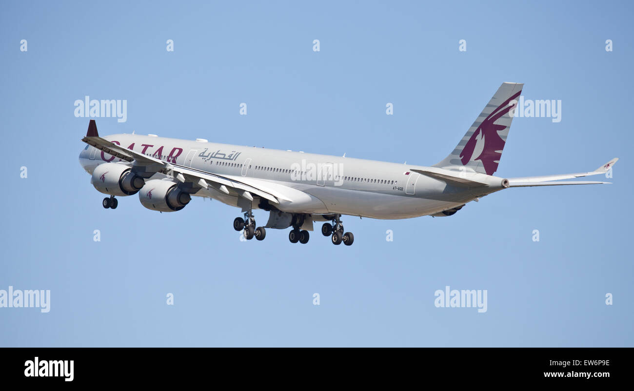 Qatar Airways A340