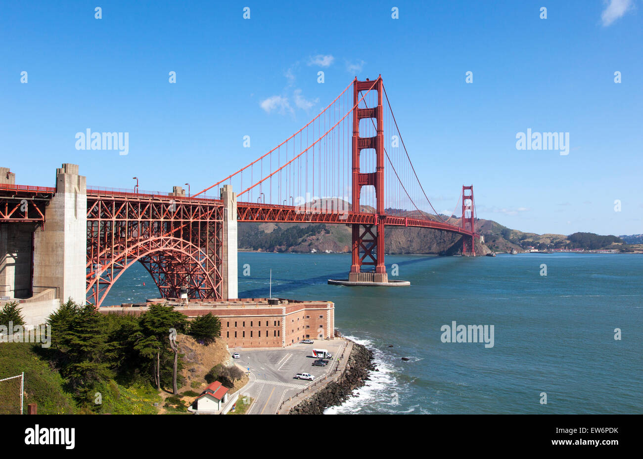 Red bridge san francisco hi-res stock photography and images - Alamy