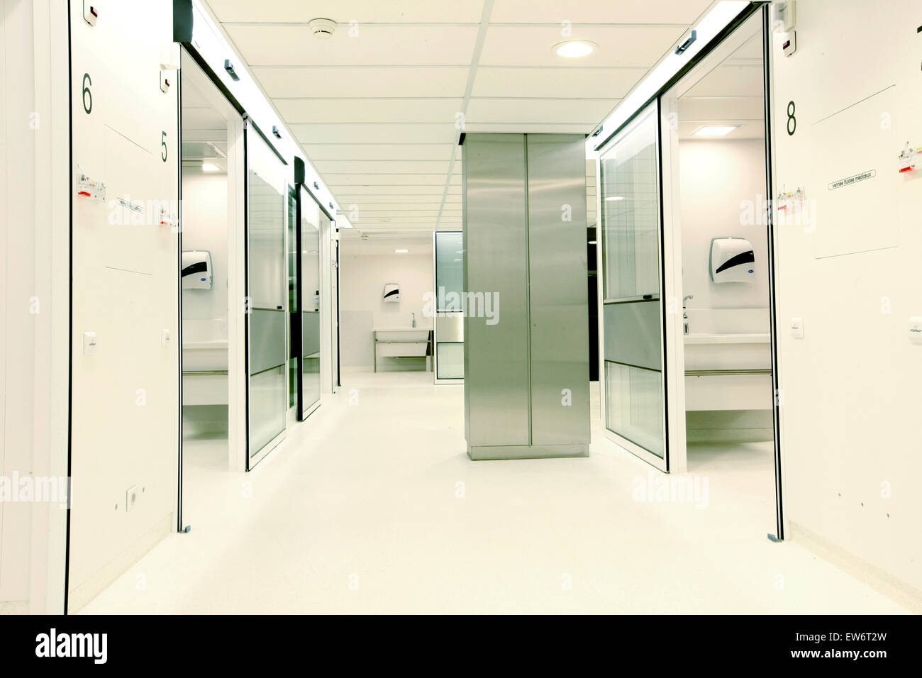 Emergency Service Hospital Stock Photo - Alamy