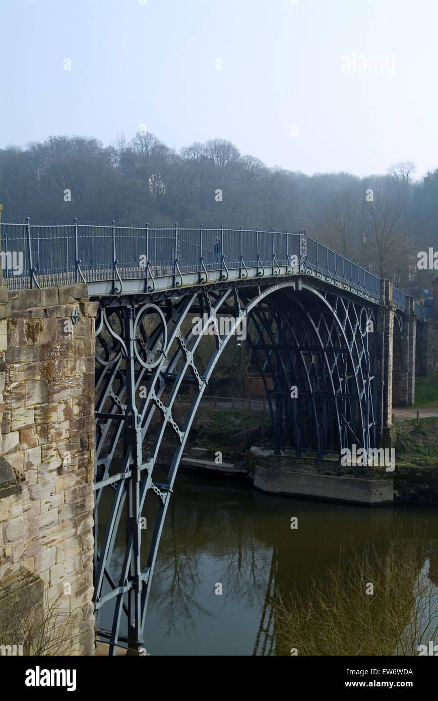 Ironbridge built 1779 built by abraham darby hi-res stock photography ...