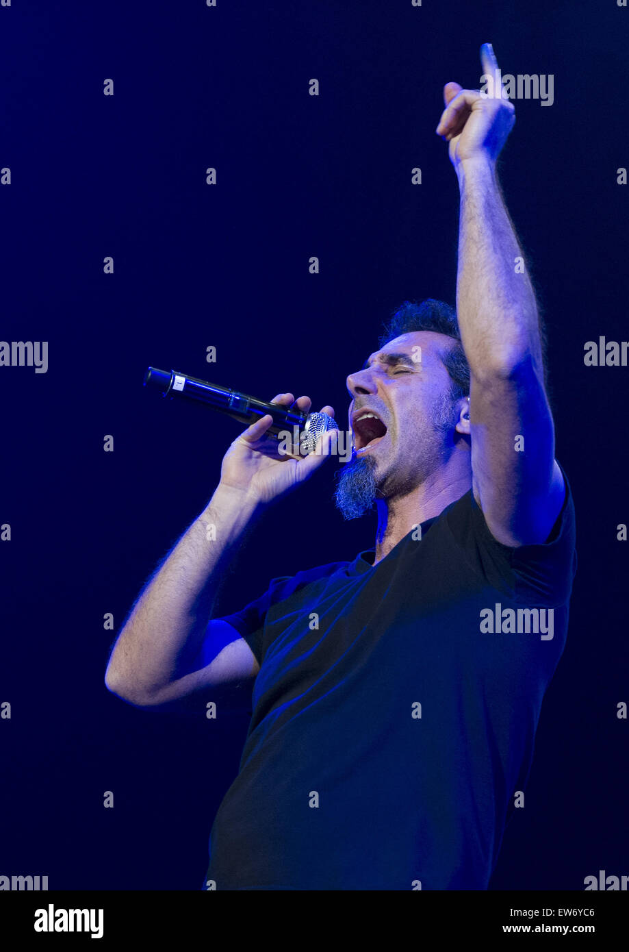 Soad serj tankian hi-res stock photography and images - Alamy