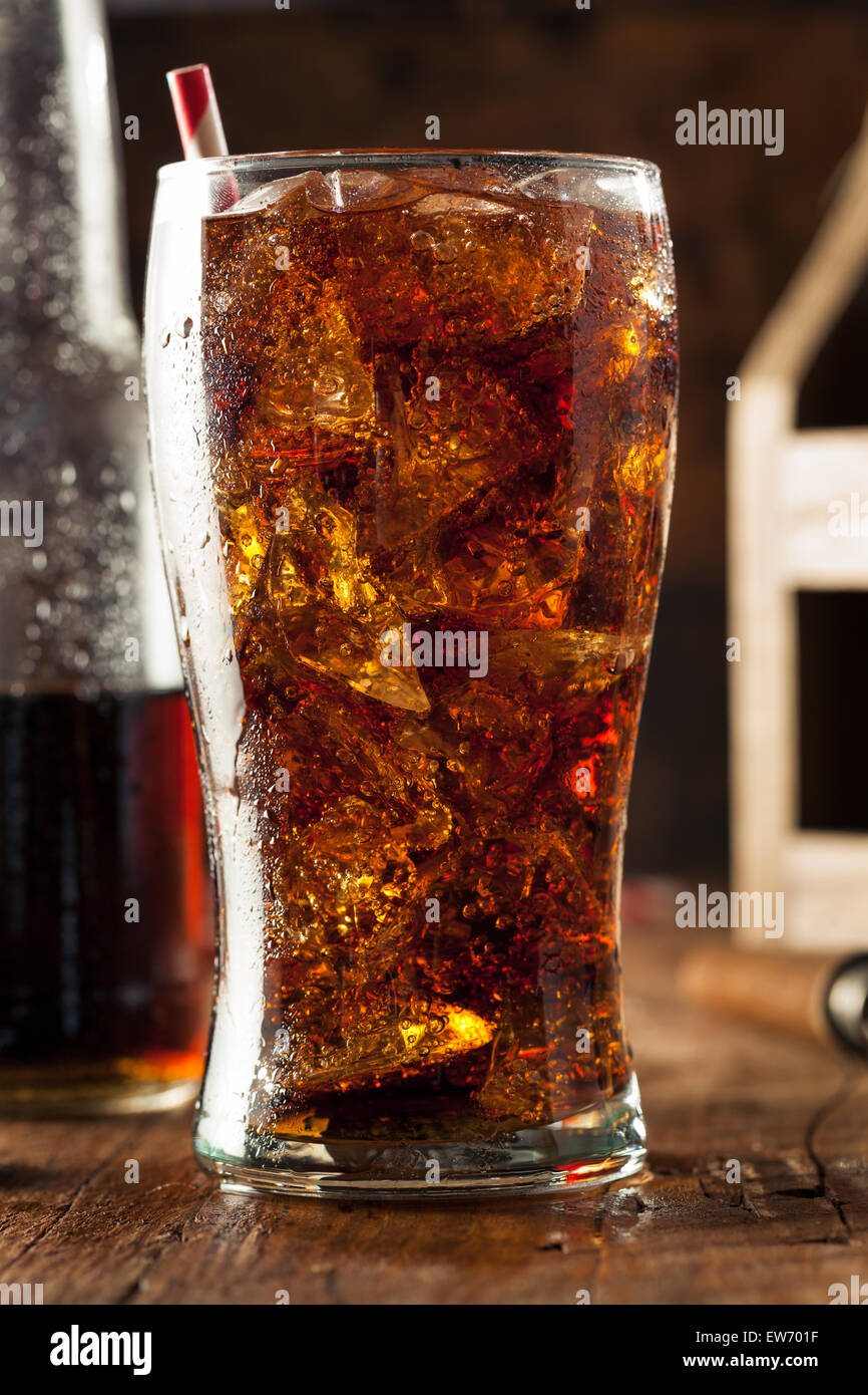 Refreshing ice pop hi-res stock photography and images - Alamy