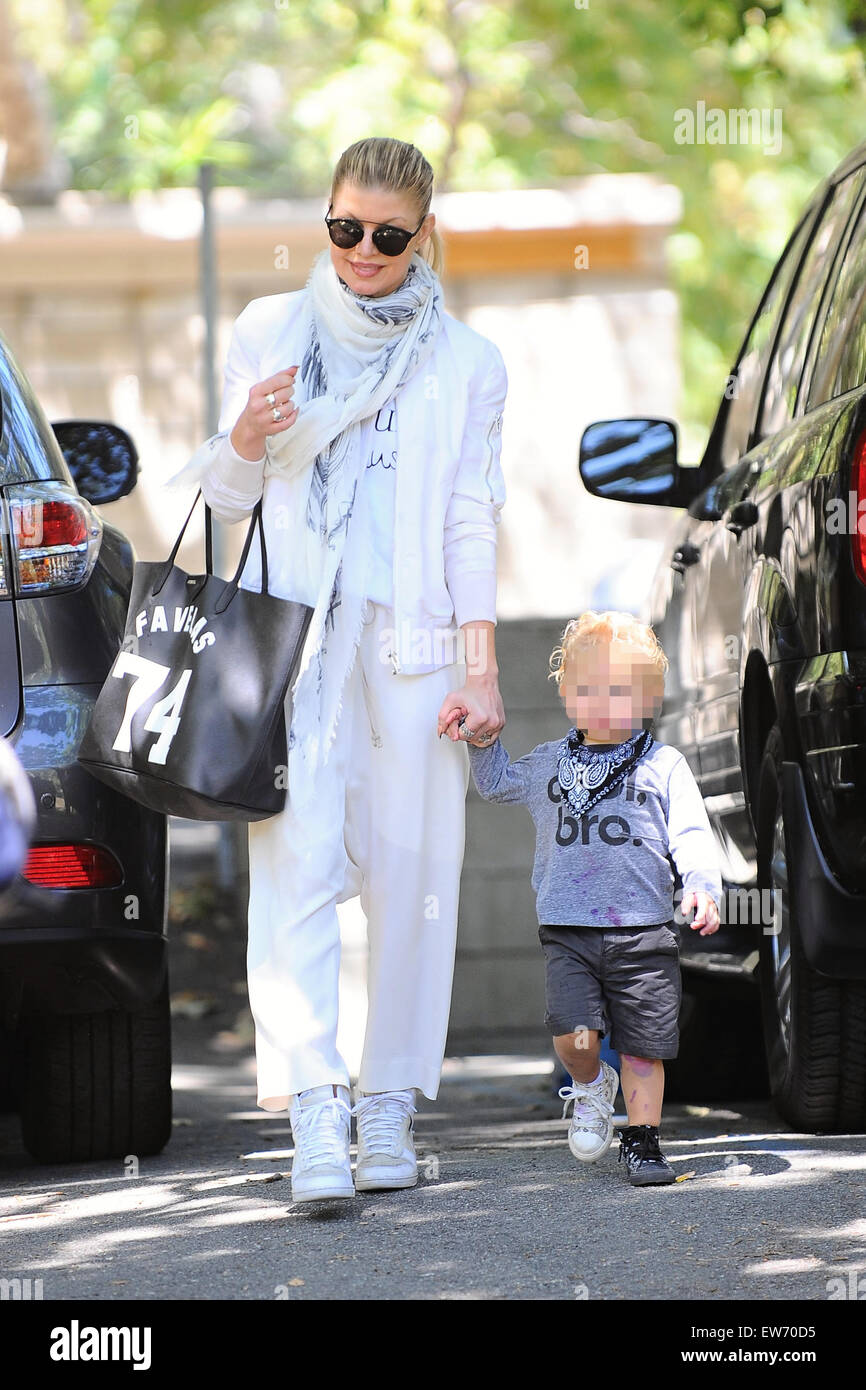 Fergie takes her son Axl Duhamel to a park in Brentwood, wearing all ...