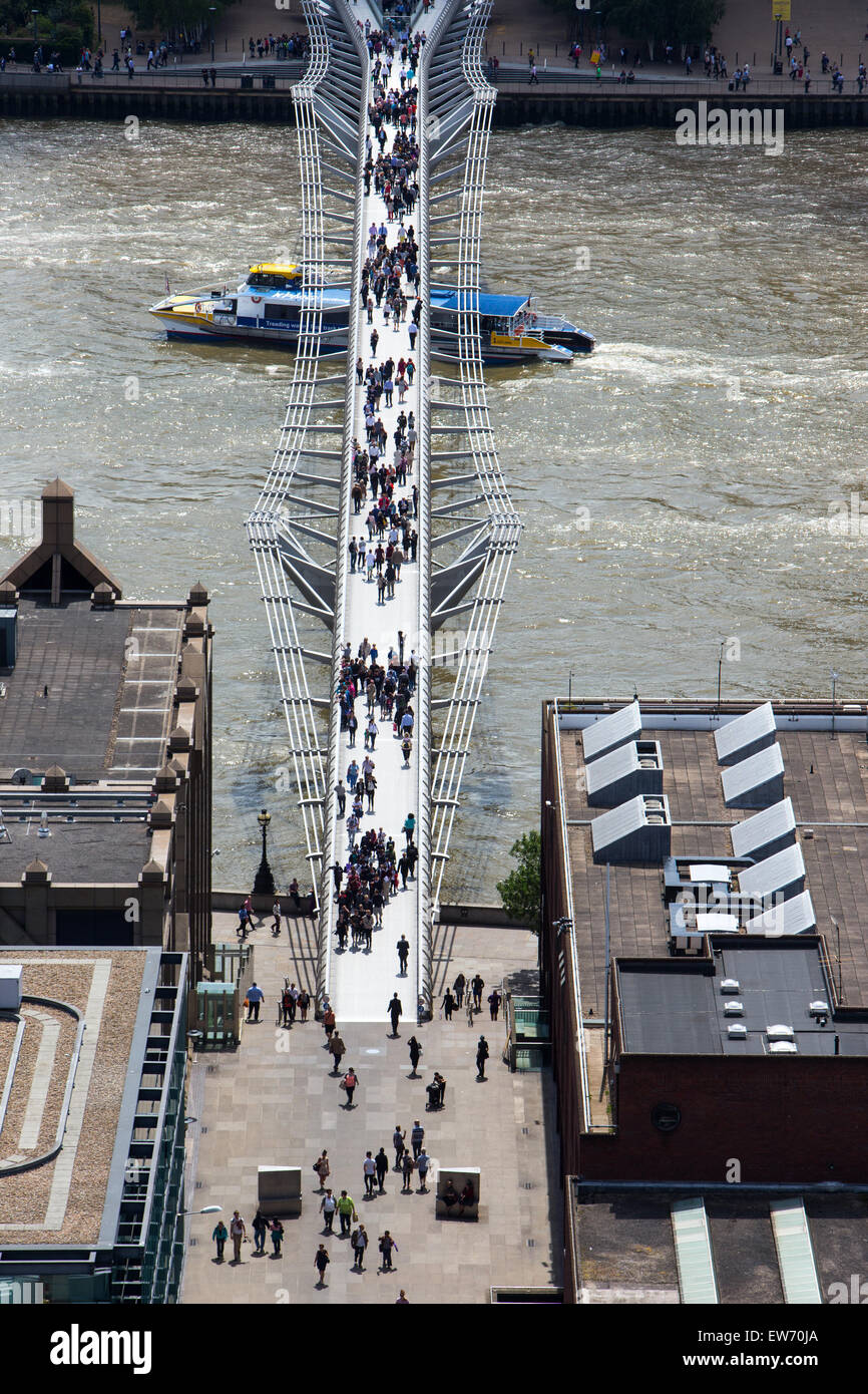 Birds eye view london hi-res stock photography and images - Alamy