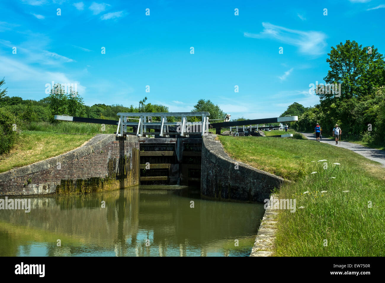 Caen Hill Locks are a flight of 29 locks on the Kennet and Avon Canal ...