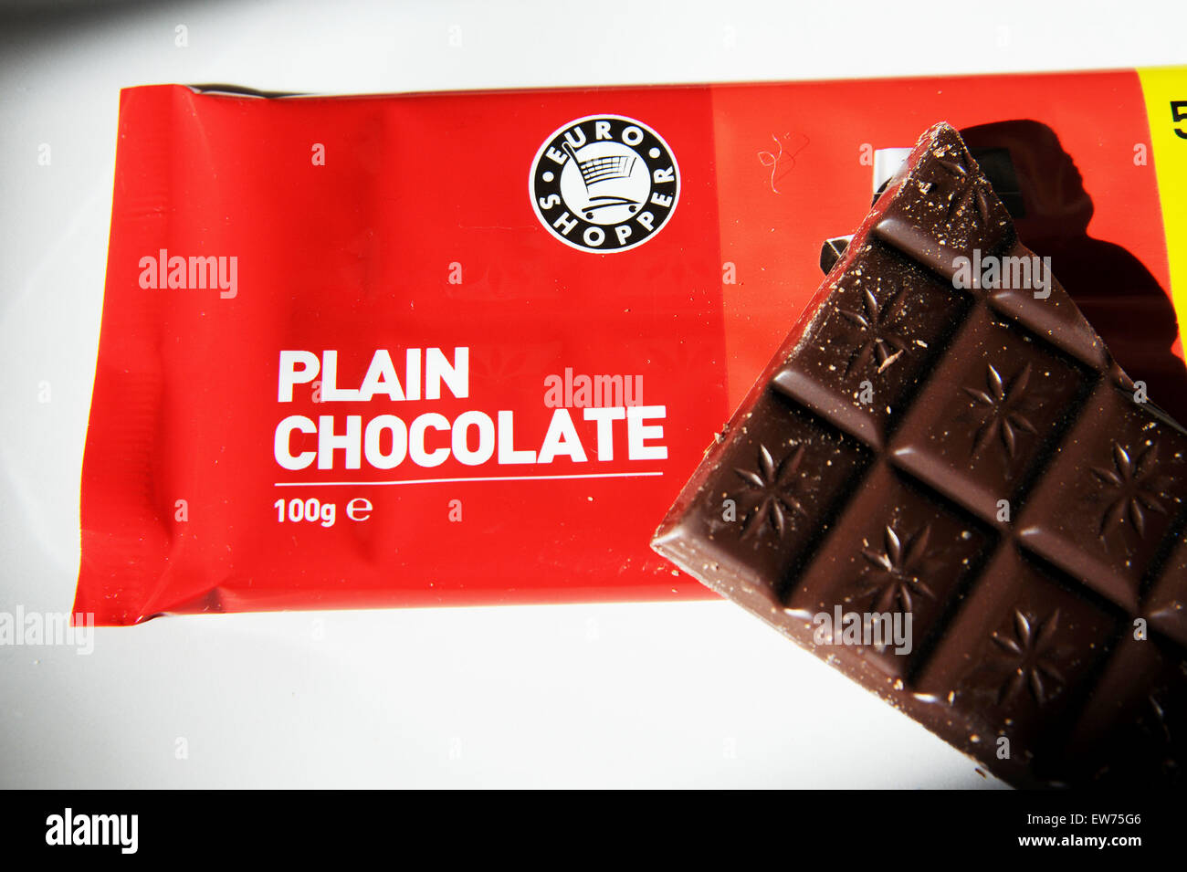 Euro Shopper Plain Chocolate dark made from at least 50% cocoa costing ...