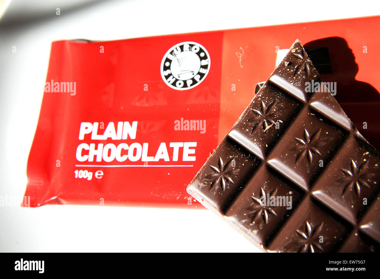 Euro Shopper Plain Chocolate dark made from at least 50% cocoa costing ...