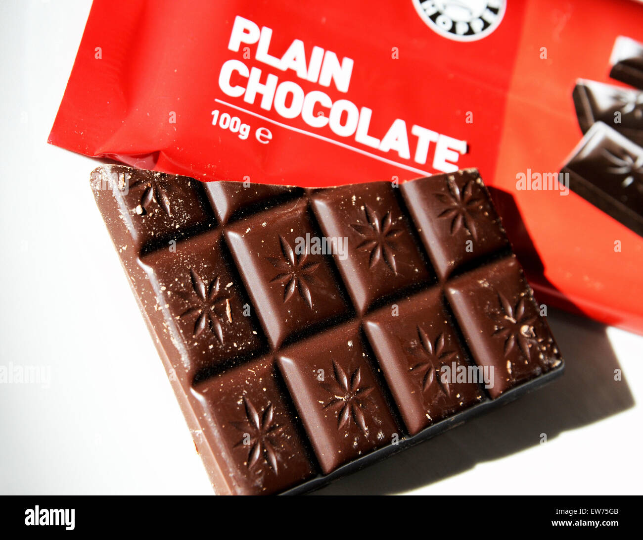 Euro Shopper Plain Chocolate dark made from at least 50% cocoa costing ...