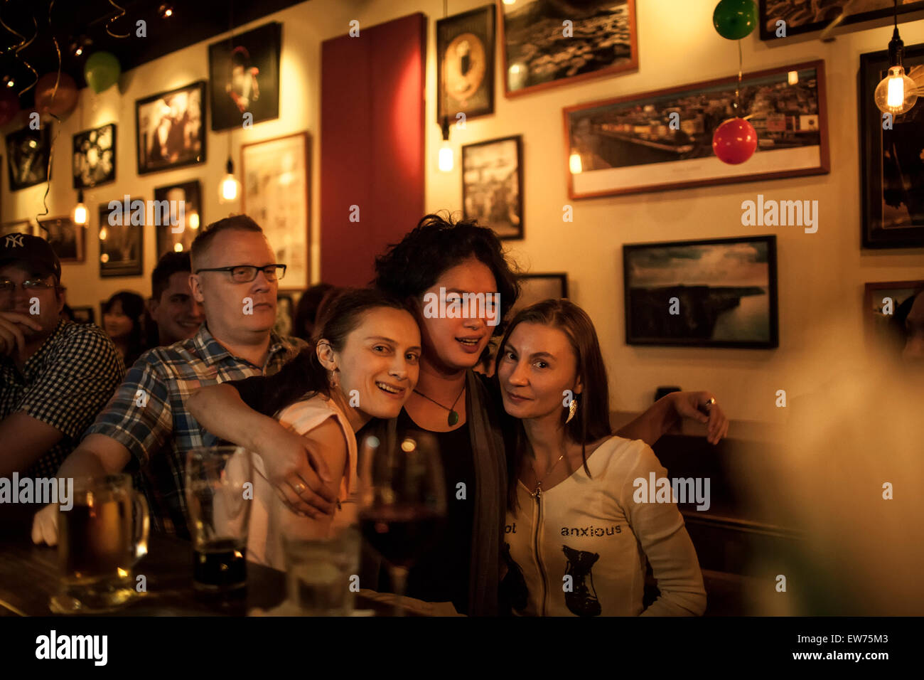 Irish people in asia hi-res stock photography and images - Alamy