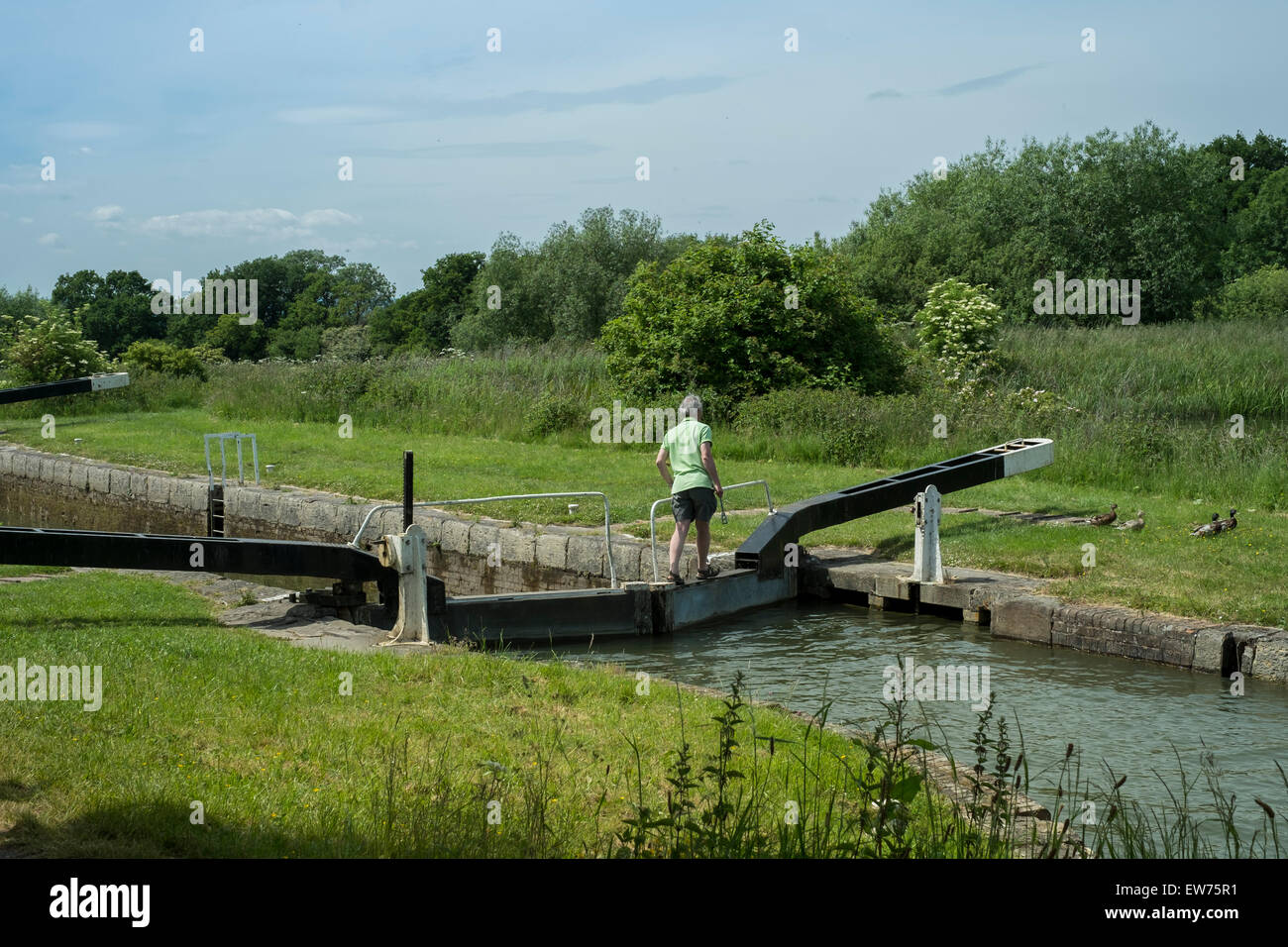 Caen Hill Locks are a flight of locks on the Kennet and Avon Canal ...