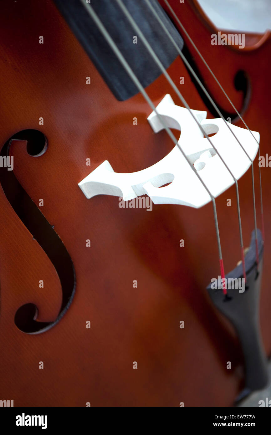 Bass instrument hi-res stock photography and images - Alamy
