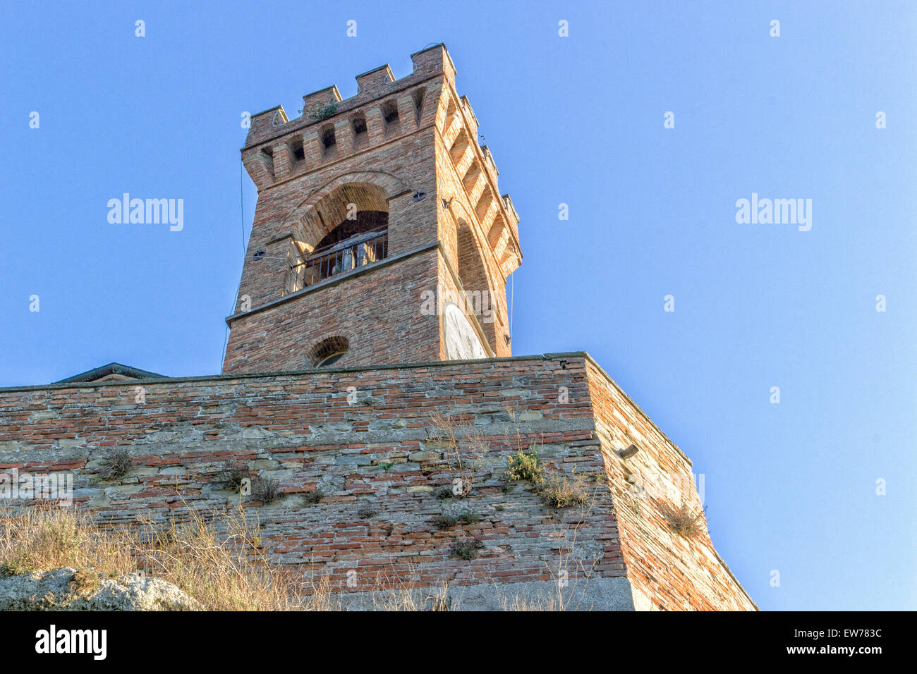 Medieval crenellated brick wall clock hi-res stock photography and ...