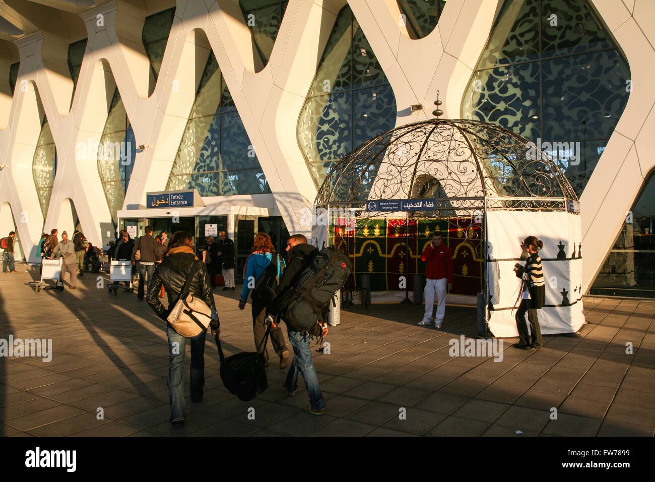 Islamic,muslim,pattern,design,patterns,At entrance to Terminal 1 at ...