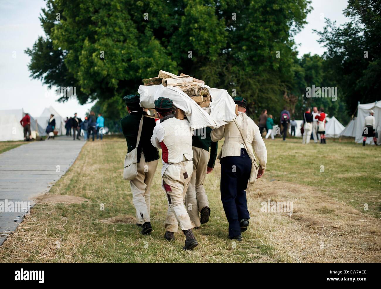 18 century costume hi-res stock photography and images - Alamy