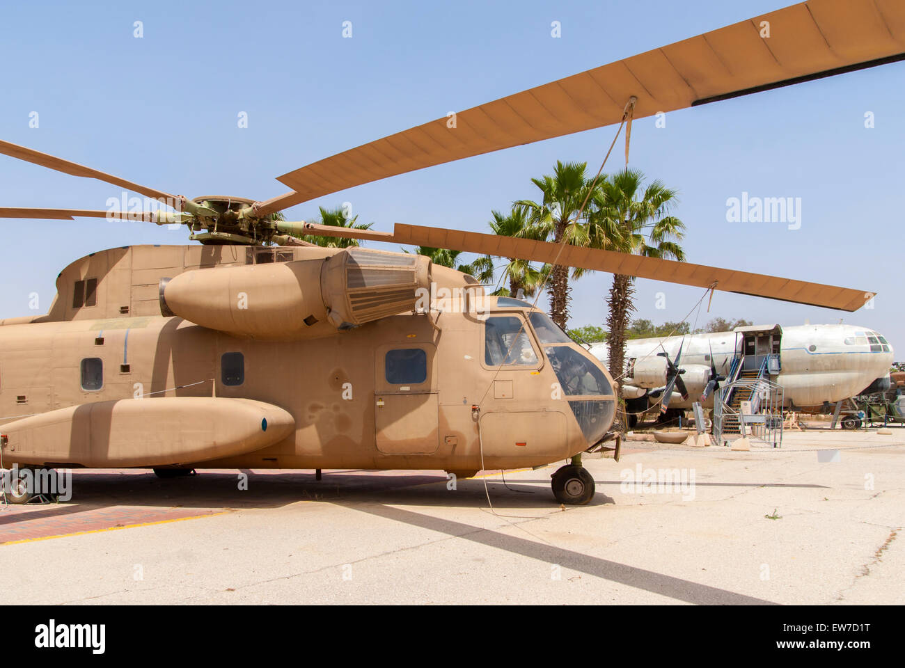 HATZERIM, ISRAEL - APRIL 27, 2015: Israeli Air Force Sikorsky CH-53 ...